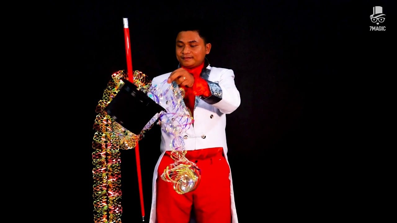 Folding Top Hat - 7 Magic Inc
