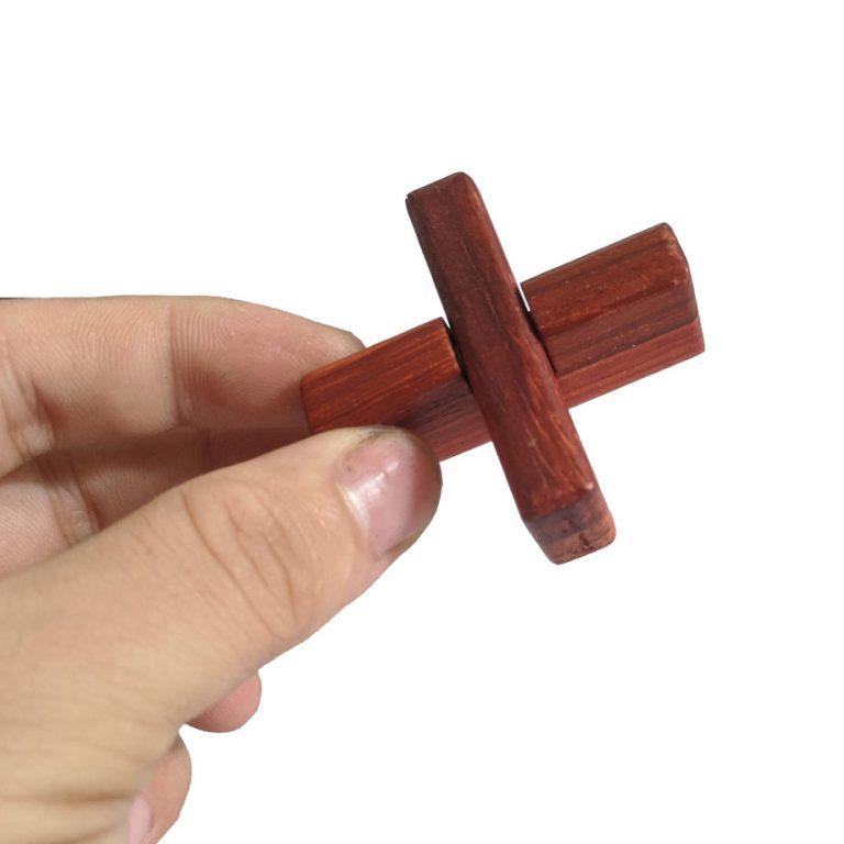 Cross Toy - 7 Magic Inc